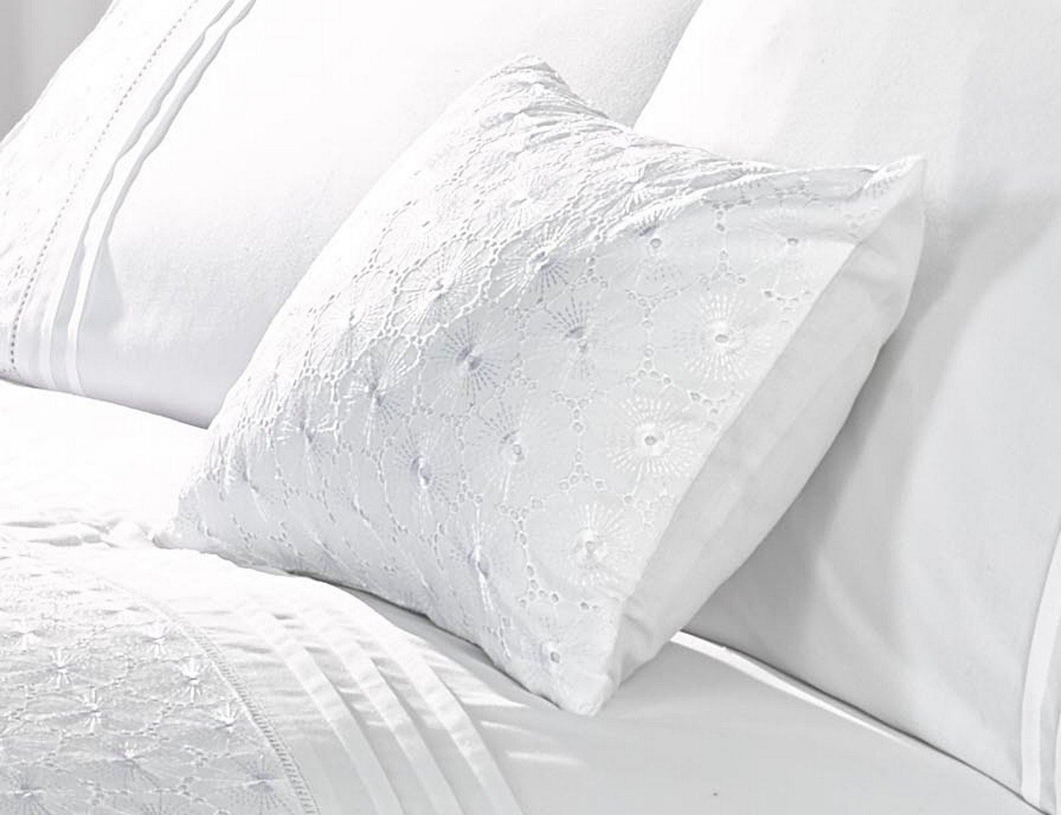 Everdean White Boudoir Cover – Home Linen Store